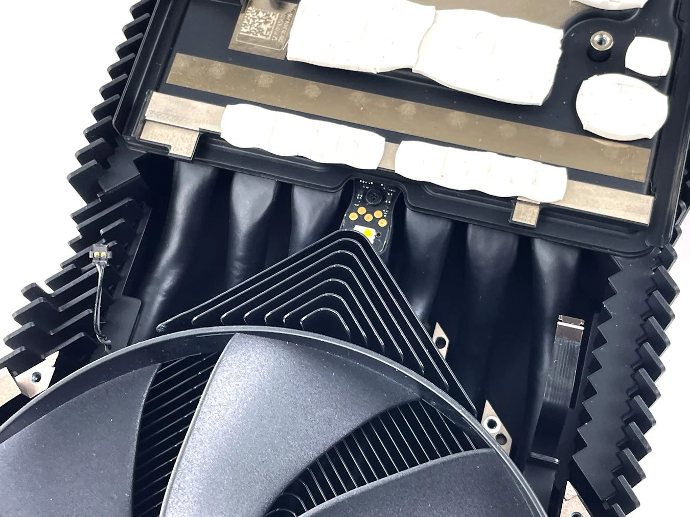 NVIDIA GeForce RTX 4090 FE 顯示卡評測開箱 | UNIKO's Hardware